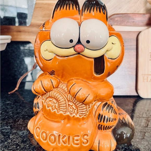 Enesco | Kitchen | Garfield Cookie Jar Orange | Poshmark